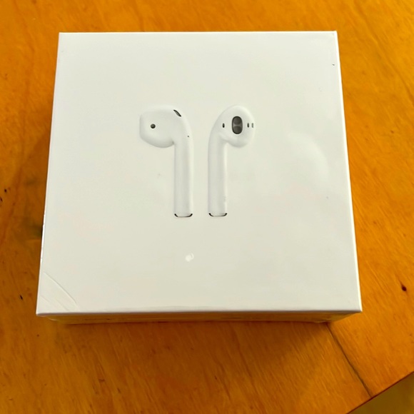 Apple | Cell Phones & Accessories | Brand New Ipods Still In Box And ...